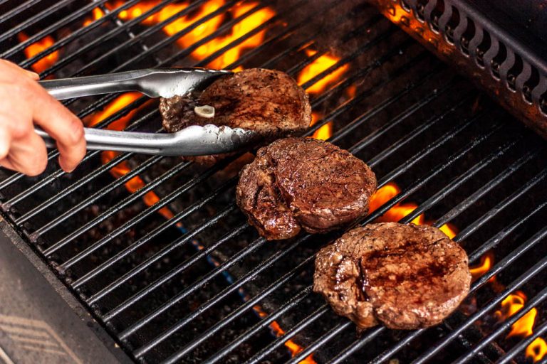 How To Cook the Perfect Steak Using a Reverse Sear and Grill Technique ...